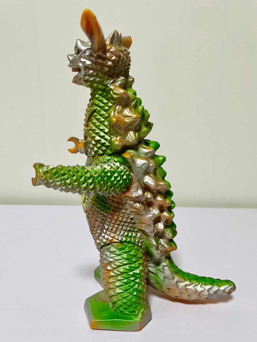 BULLMARK 円谷プロ GYANGO ウルトラマンモンスターフィギュアソフトビニール ギャンゴ/ブルマァク/Stソフビ Kaiju ...