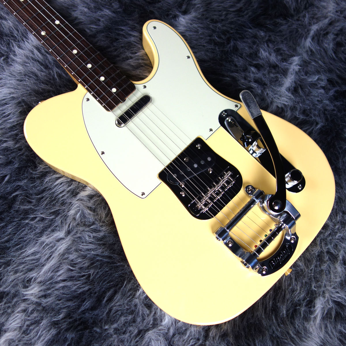 Fender Japan Made in Japan Limited Traditional 60s Telecaster Bigsby Vintage White /【Buyee ...