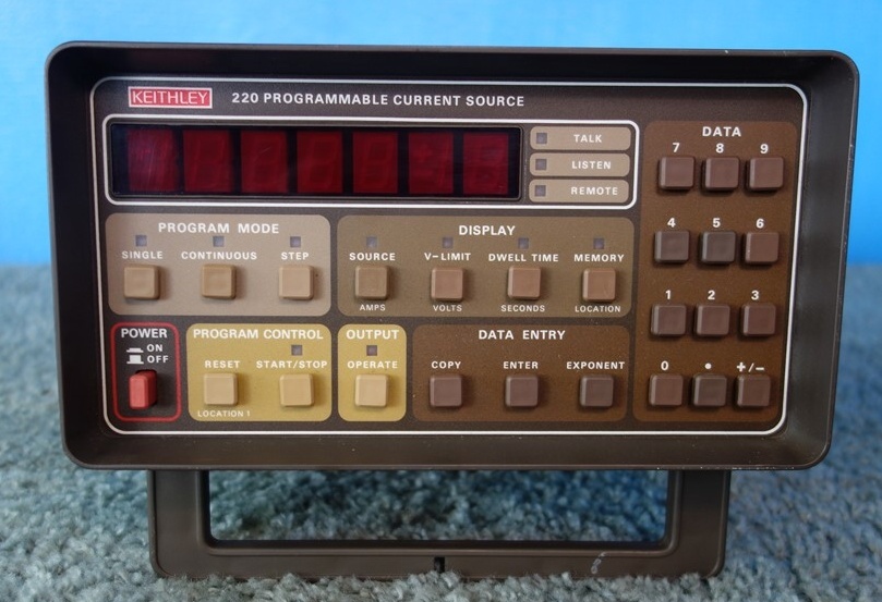 4-121 KEITHLEY 220 PROGRAMMABLE CURRENT SOURCE KEITHLEY MODEL 6167 ...