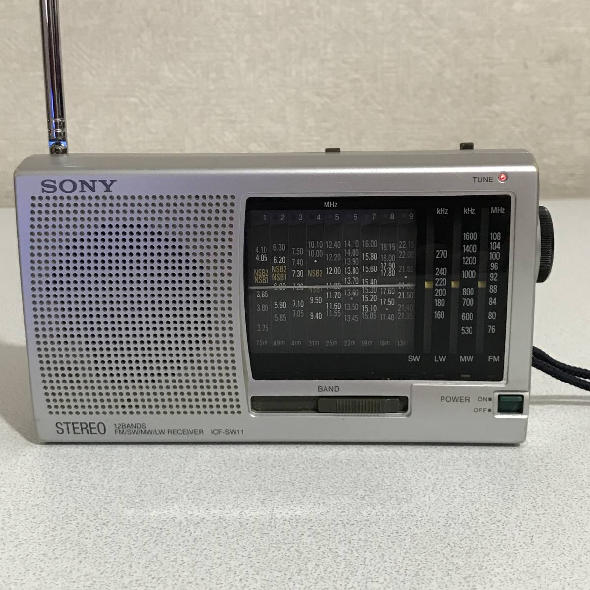 《中古》ソニー FMステレオ/LW/MW(AM)/SW1-9 ワールドバンドレシーバー（ラジオ） ICF-SW11〈動作確認済み〉 /【Buyee】 Buyee - Japanese ...