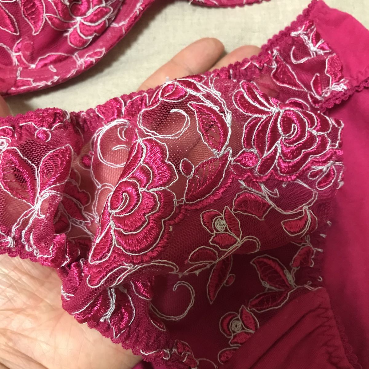 ワコール サルート ブラショーツセット 濃いピンク C75 /【Buyee】 Buyee - Japanese Proxy Service | Buy from Japan!