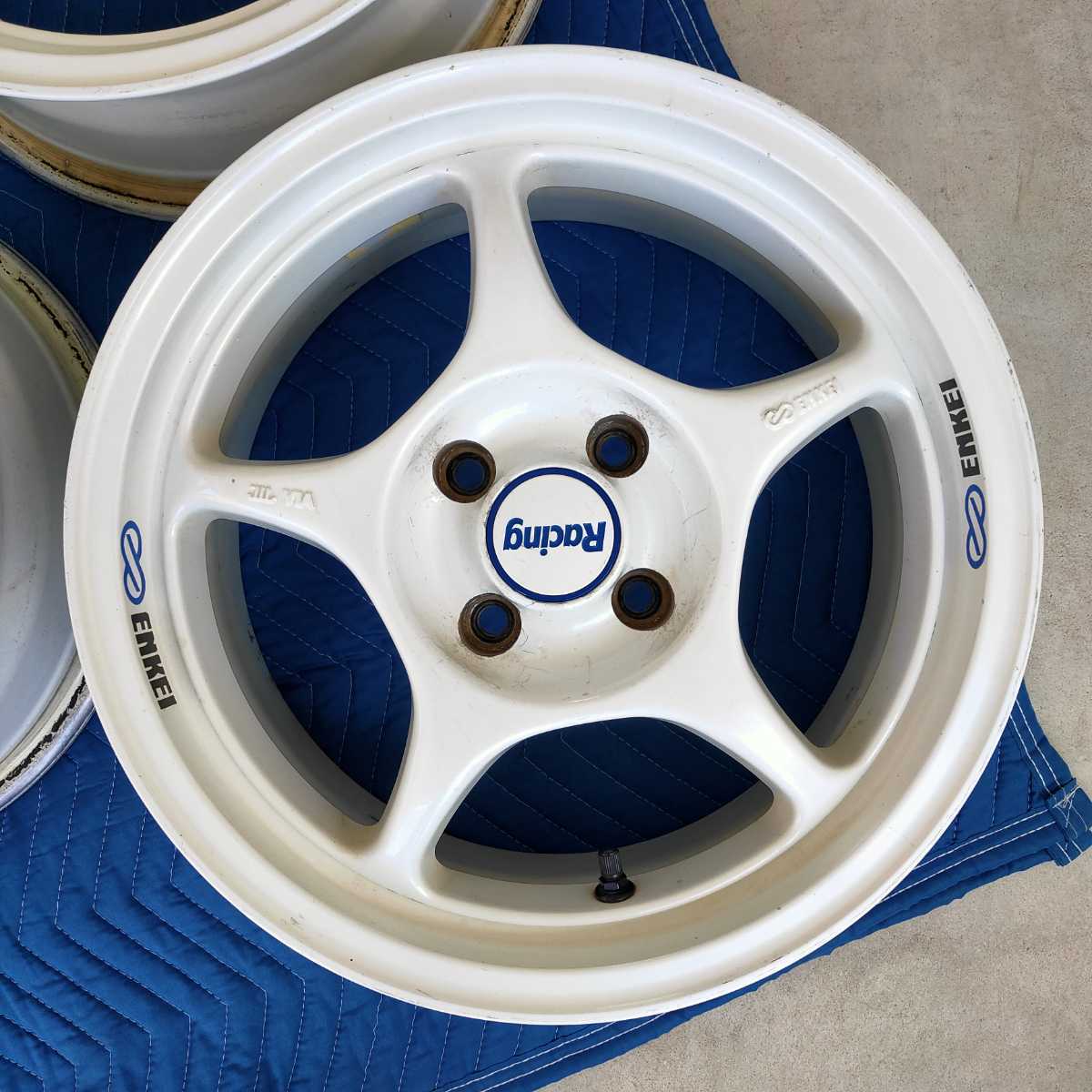 ENKEI Racing RP-01 15inch 7J+35 PCD100 4H 4本 エンケイ 15インチ 7J 7.0J 4穴 コンパクトカー 軽自動車 エンケイレーシング アルミ ...