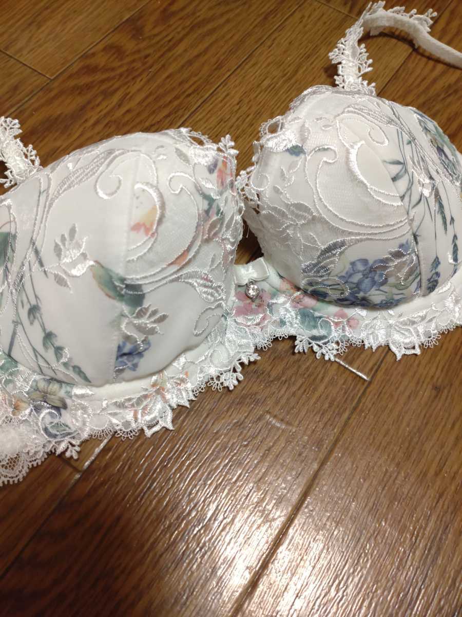 ワコール Wacoal 新品 c75 トレフル ブラジャー 白 /【Buyee】 Buyee - Japanese Proxy Service | Buy from Japan!