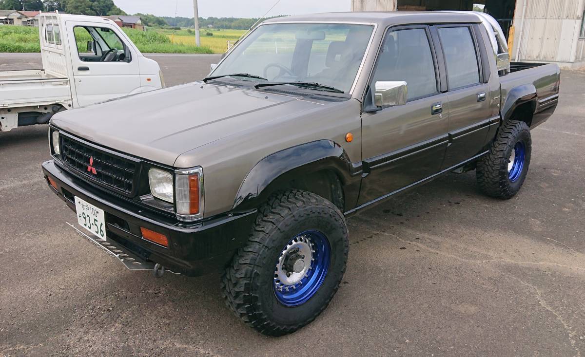 希少車 三菱ストラーダ ディーゼルターボ 5MT 4WD ピックアップトラック 検(パジェロ ハイラックス ランドクルーザー オフロード キャンプ) /【Buyee】 Buyee ...