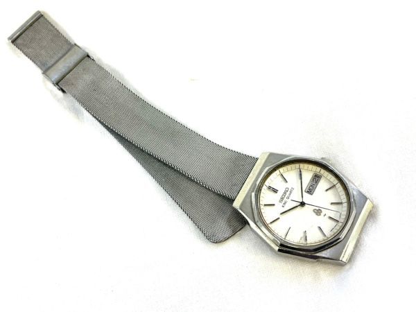 B044-O24-244 SEIKO セイコー KING QUARTZ キング クォーツ デイデイト 5856-8080 メンズ腕時計 ...