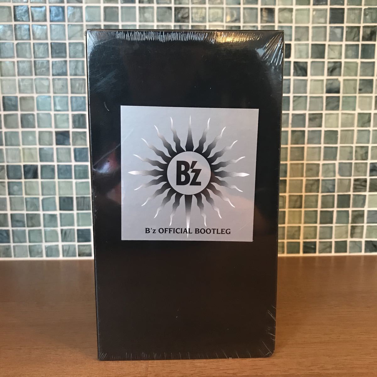 B'z OFFICIAL BOOTLEG 10周年記念 VHS ビデオ ビーズ ファンクラブグッズ 非売品 激レア 新品 未開封 稲葉浩志 松本孝弘 /【Buyee】 日本代购平台-产品购物 ...
