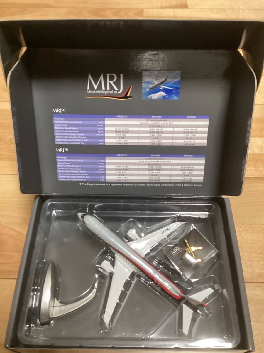 1/200 MRJ "Roll-Out Ceremony Limited Version（ピンバッジ付き） /【Buyee】 Buyee - Japanese Proxy Service ...