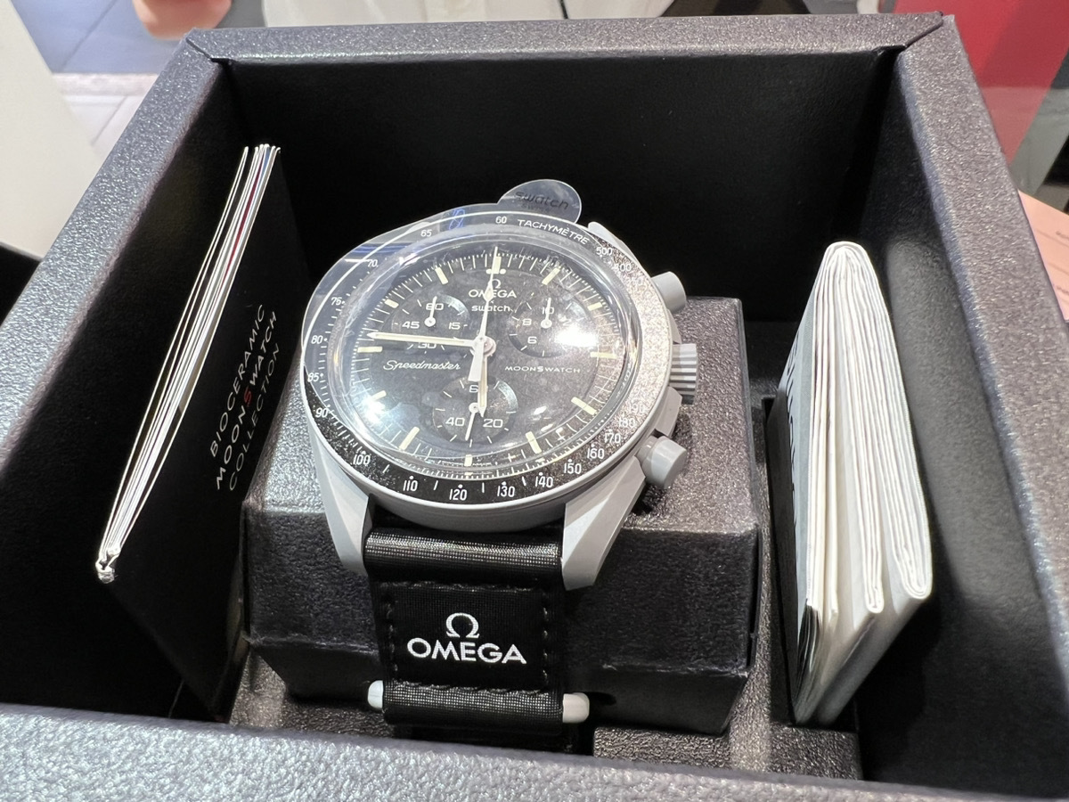 【新品】正規品 SWATCH X OMEGA BIOCERAMIC MOONSWATCH MISSION TO THE MOON スピードマスター オメガ スウォッチ 保証付 /【Buyee ...