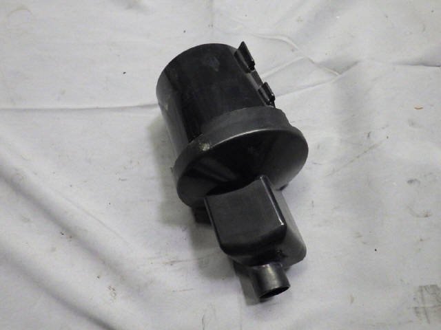 H12年 カローラ レビン AE111 キャニスター 77740-10140 [ZNo:05000157] /【Buyee】 Buyee ...