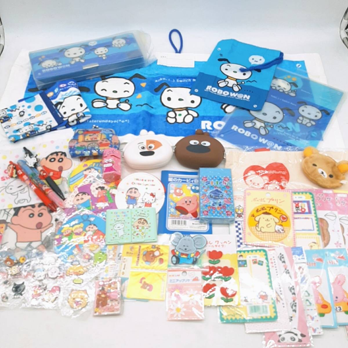 f152【1円スタート】 サンリオ ロボワン ROBOWAN クレヨンしんちゃん リラックマ キティちゃん グッズ 文具 雑貨 まとめ ...