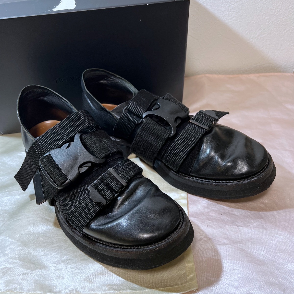 The Viridi-anne GUIDIレザーシューズ ベルト グイディレザー スニーカー ヴィリジアン VI-3086-09 カーフレザー ...