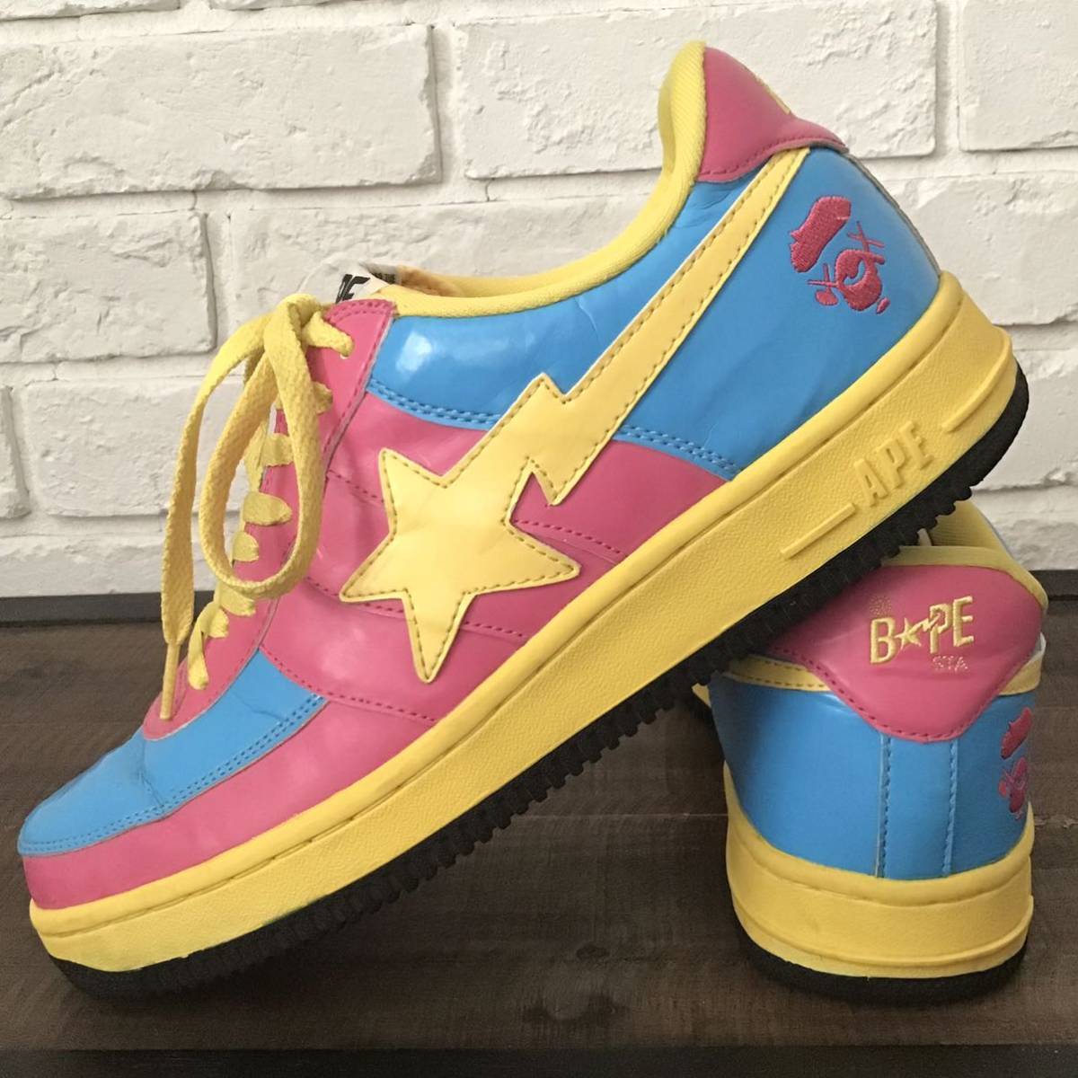 ★激レア★ KAWS BAPESTA 28cm US10 a bathing ape BAPE STA shoes sneakers カウズ ...