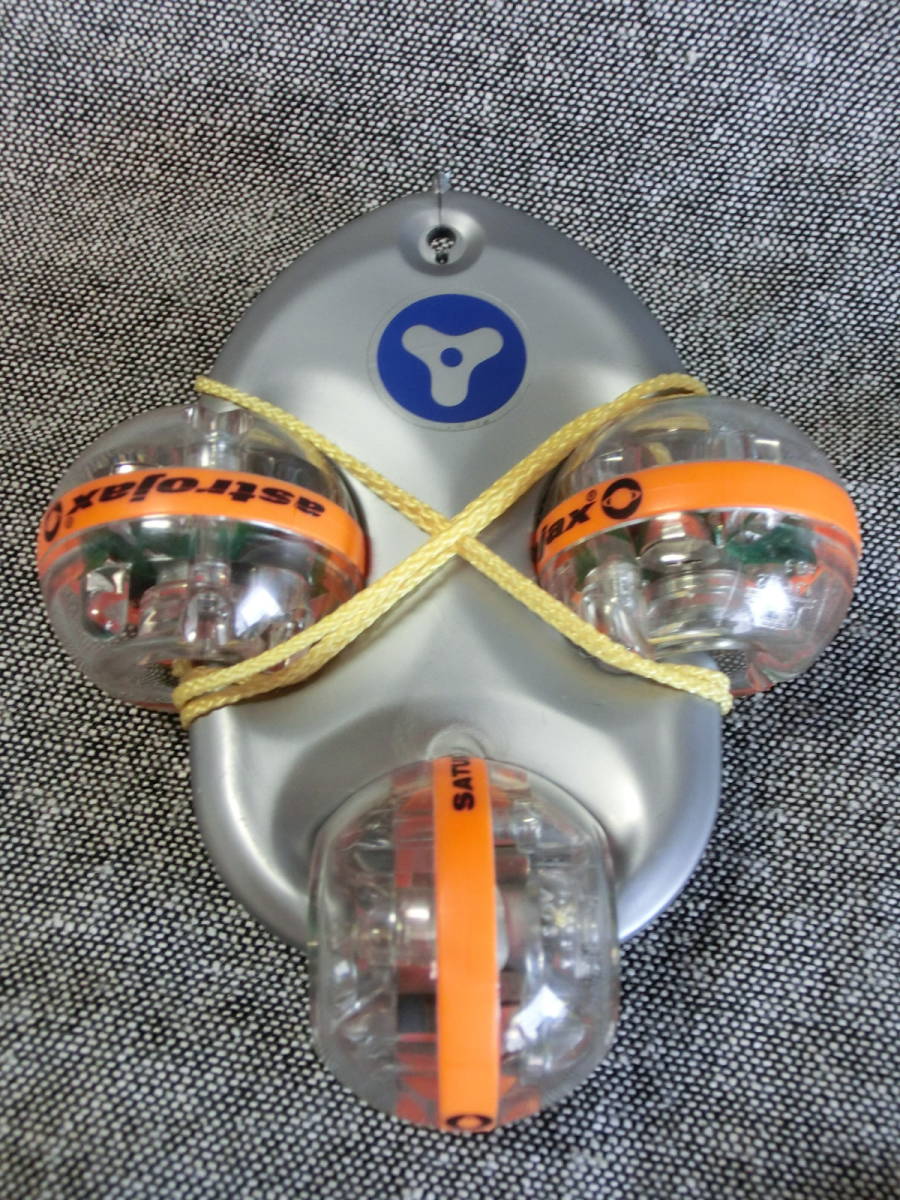 アストロジャックス サターン Astrojax SATURN 3つのボールで楽しめる未来のヨーヨー LEDで光る！ /【Buyee ...