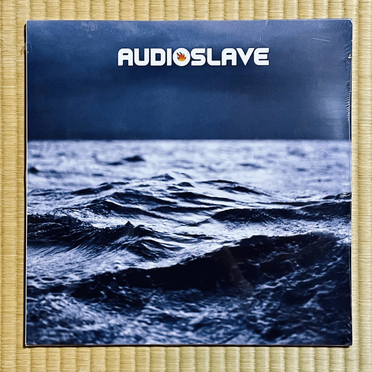 [未開封] AUDIOSLAVE Out Of Exile Double Vinyl 2023 Record RATM (SEALED) Rage Against The Machine ...