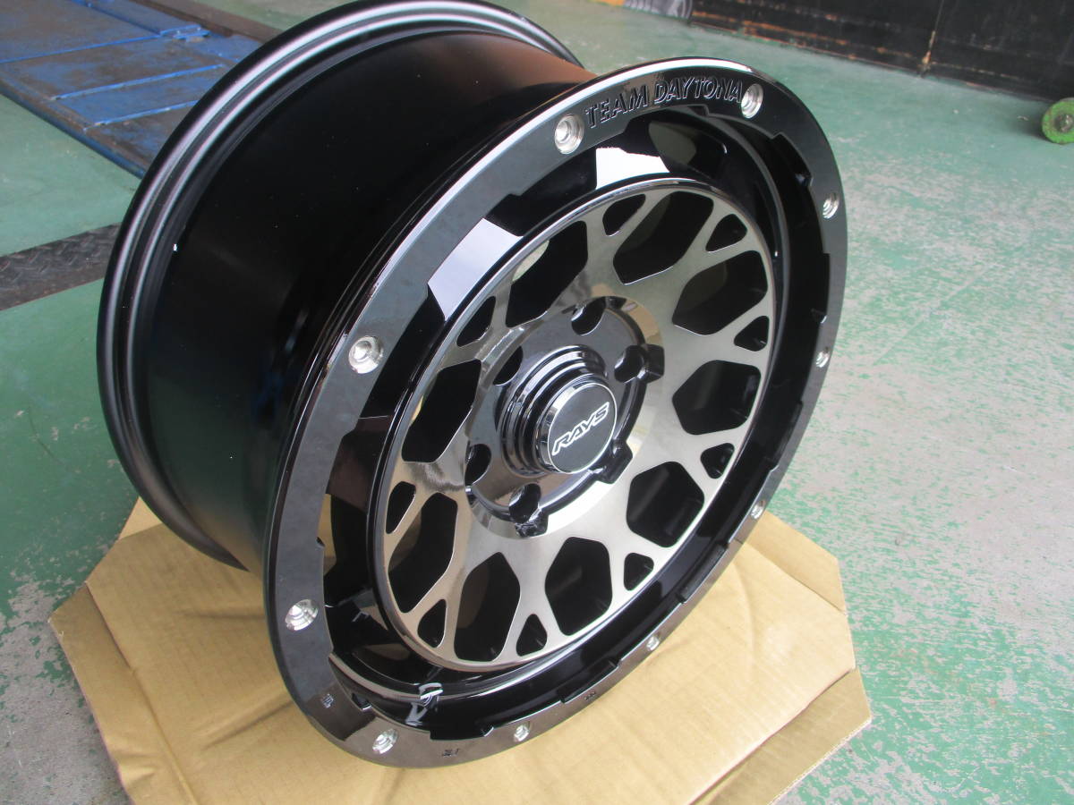 【在庫あり】レイズ M9 BBP 17x8J 6H 139.7 +20 4本 1台分 チームデイトナ ブラック/ディスククリアスモーク RAYS TEAM DAYTONA M9 プラド ...