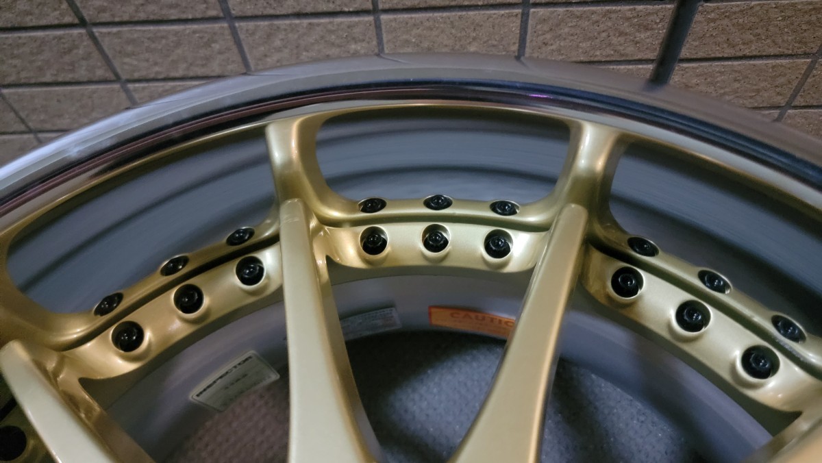 奇跡の展示品！ BLITZ TECHNO SPEED Z1 17インチ 9J +22 17 x 9J 22 ブリッツ テクノスピード Z1 ...