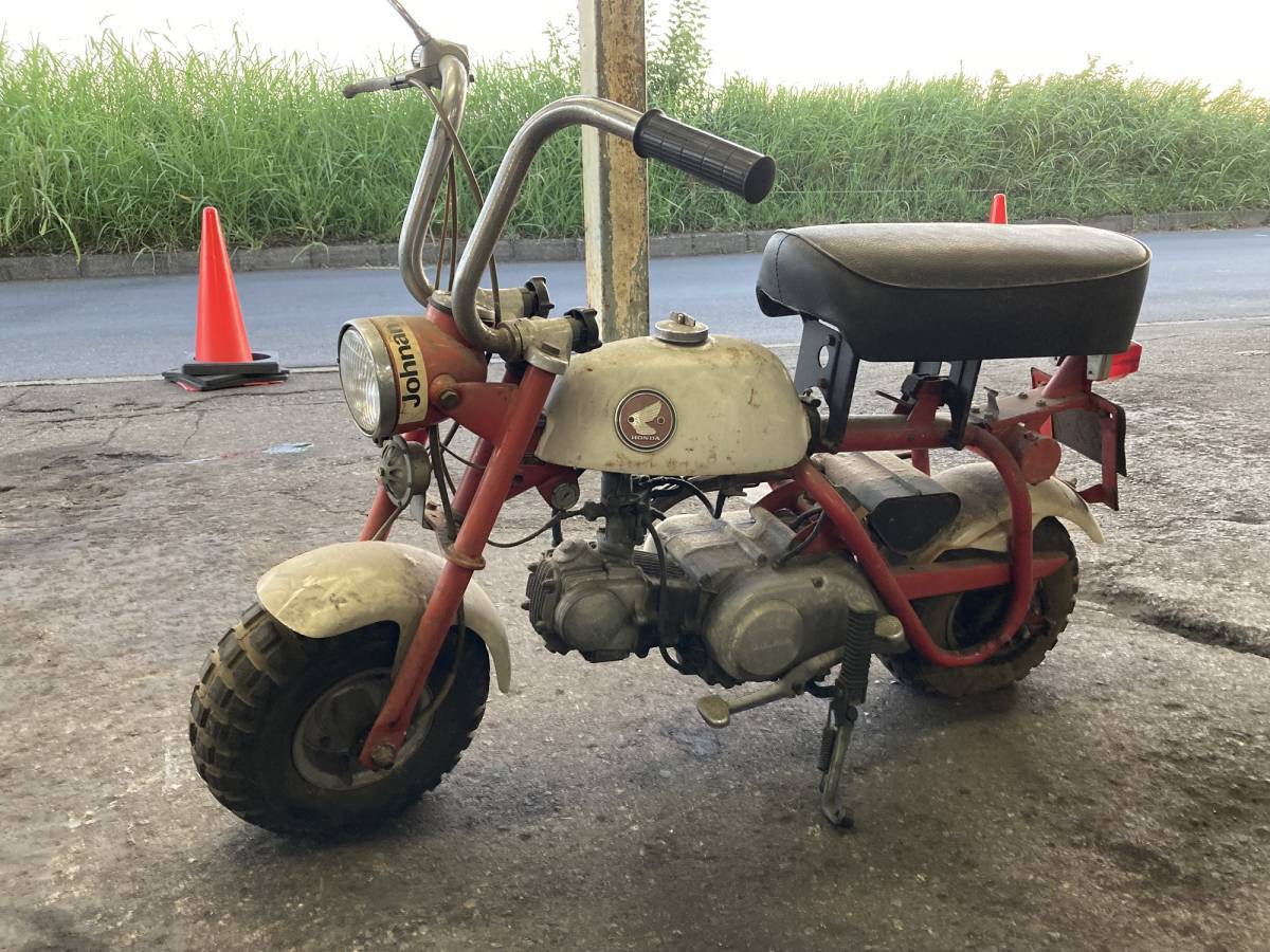 ホンダ モンキー Z50M 当時物 HONDA Monkey Z50M 35年間 室内倉庫に眠っておりました。Barn find！ 不動車 60年代の世田谷ナンバーつき /【Buyee ...