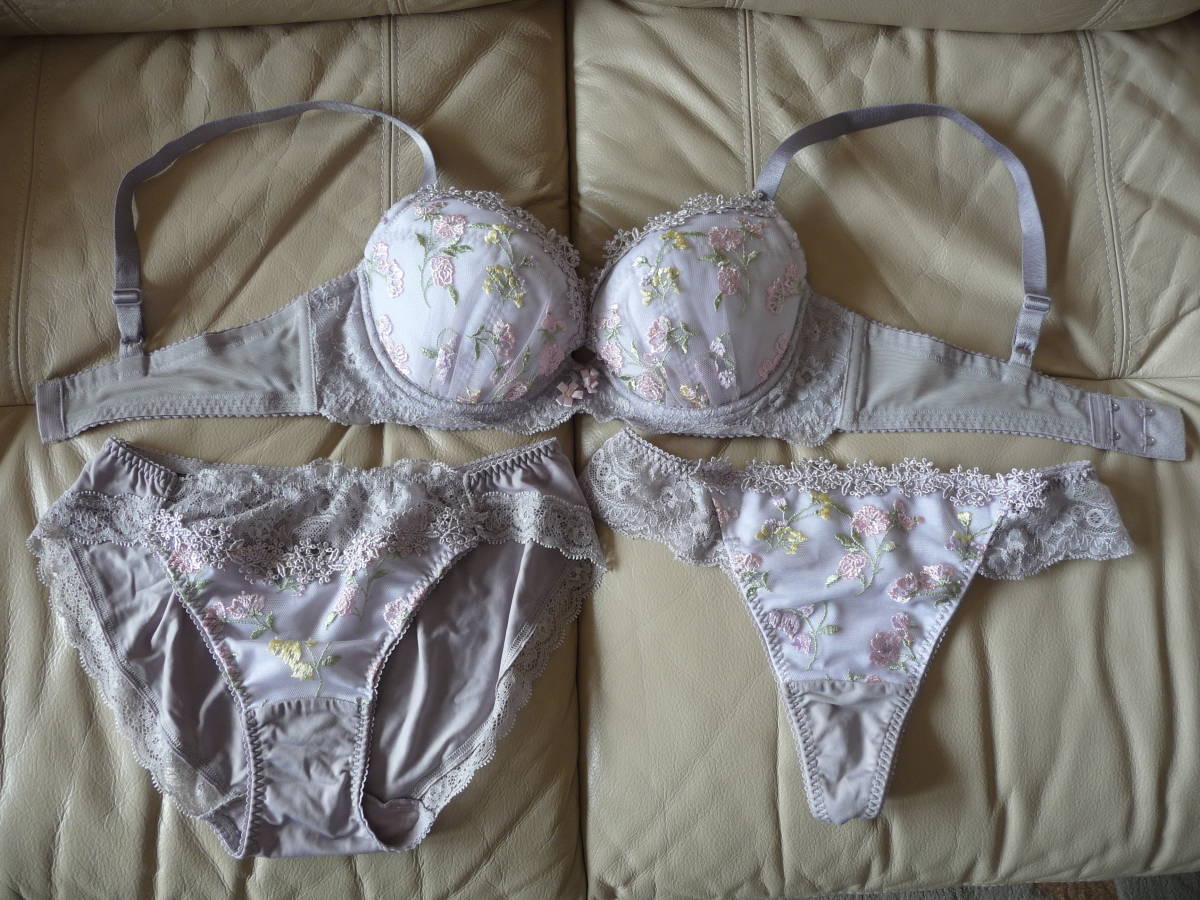 補正下着 ワコール/Wacoal パルファージュ/PARFAGE ☆D70&M2☆彡 ブラジャー ショーツ 上下セット /【Buyee】 Buyee - Japanese Proxy ...