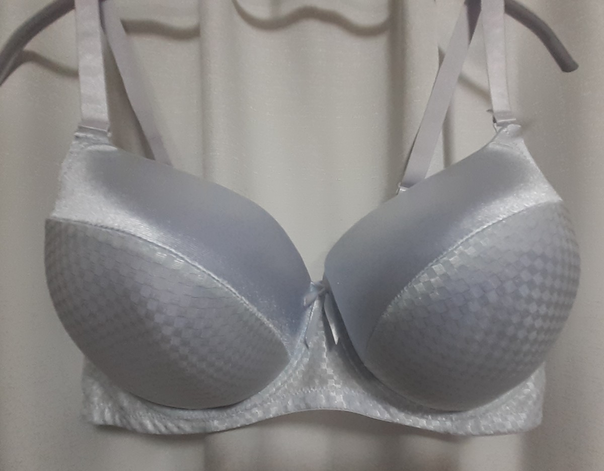 ☆インポート補正下着☆ブラジャー☆中古☆エコ☆ホームクリーニング済み☆42E(95F)☆☆光沢☆ホワイト☆ /【Buyee】 Buyee - Japanese Proxy Service ...