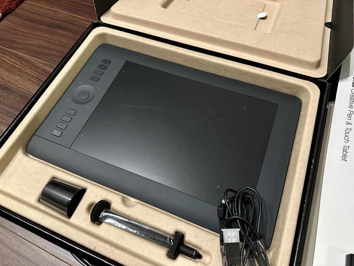 ワコム Intuos pro PTH-651/K1 MEDIUM Wacom ペンタブレット 数回使用 動作確認済み /【Buyee ...