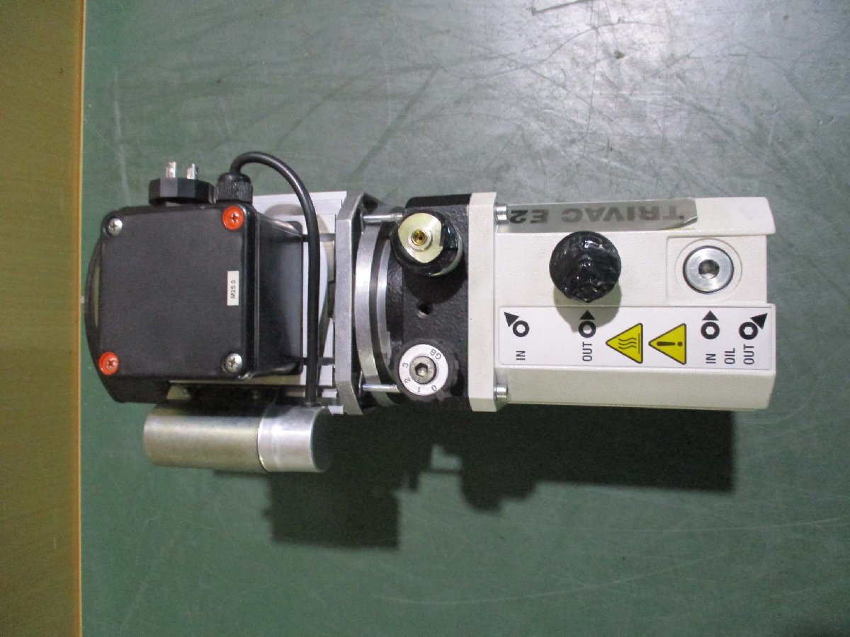 中古 TRIVAC E2 D2,5E NSMP LEYBOLD VACUUM PUMP 真空ポンプ(MAGR50401E006 ...