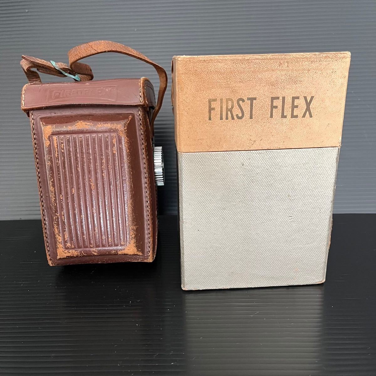 二眼レフカメラ FIRSTFLEX 1:3.2 f 8.0cm 1:3.5 f 8.0cm レトロカメラ（動作未確認 中古品） /【Buyee ...