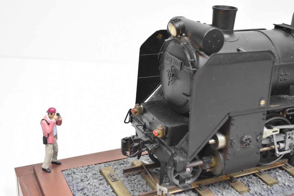 DeAGOSTINI ディアゴスティーニ 1/24 蒸気機関車 D51 完成品 鉄道模型 真鍮 ダイキャスト 鉄道模型 国鉄 電車 / 1番 ...