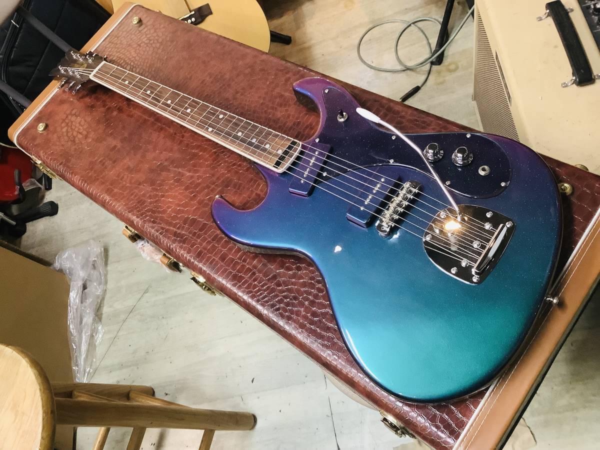 Mosrite Custom Guitar モズライトカスタムギター 貴重なマジョーラカラー 国内製造品 /【Buyee】 Buyee ...