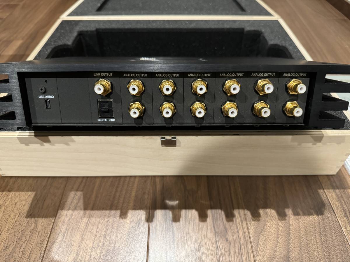 最終値引【超美品】★BRAX DSP★ブラックス車載用高音質DSP★HD-audio USB付き★ノベルティBraxTシャツ付き★ ...