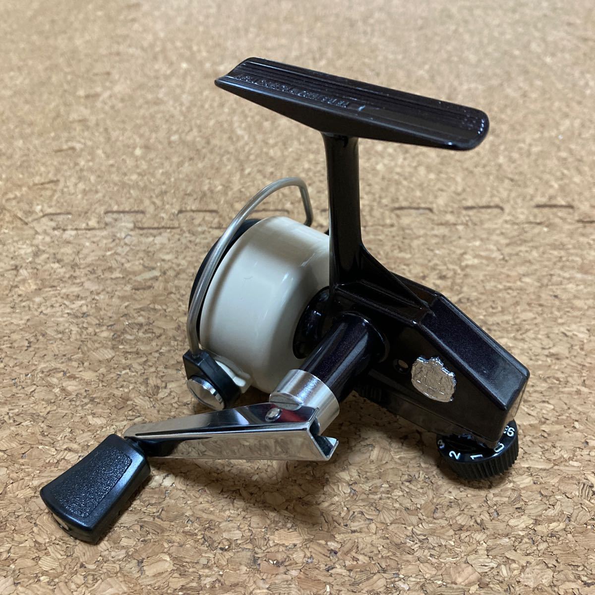 アブ ABU カーディナル33X 超美品 左ハンドル インスプール オールド Cardinal /【Buyee】 Buyee - Japanese Proxy Service | Buy ...