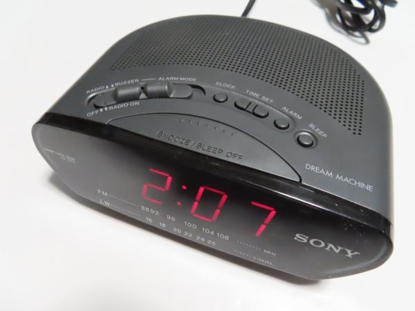 SONY FM(88-108MHz)/LW(160-250kHz) CLOCK RADIO ICF-C211L ロシア向 電源 220V ...