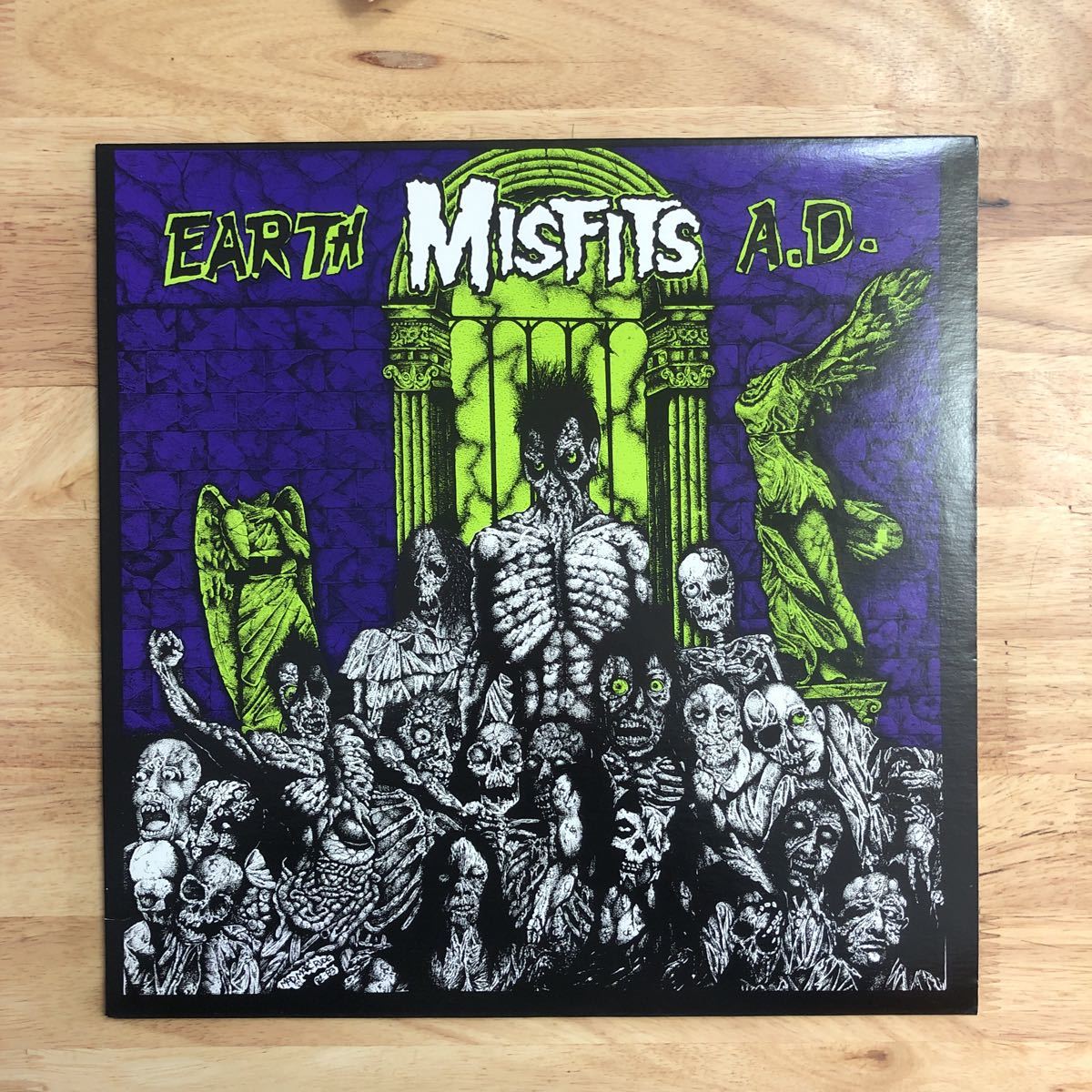 LP MISFITS/EARTH A.D. / WOLFS BLOOD[US盤:両面MASTERDISK:163g盤:'83年2作目:GLENN DANZIGボーカルで制作された最後のミス ...