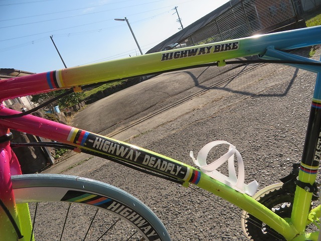Y☆ HIGHWAY BIKE HIGHWAY DEADFLY FAST RODE 700×23C 3×8 24段変速ギア ディスクブレーキ ...