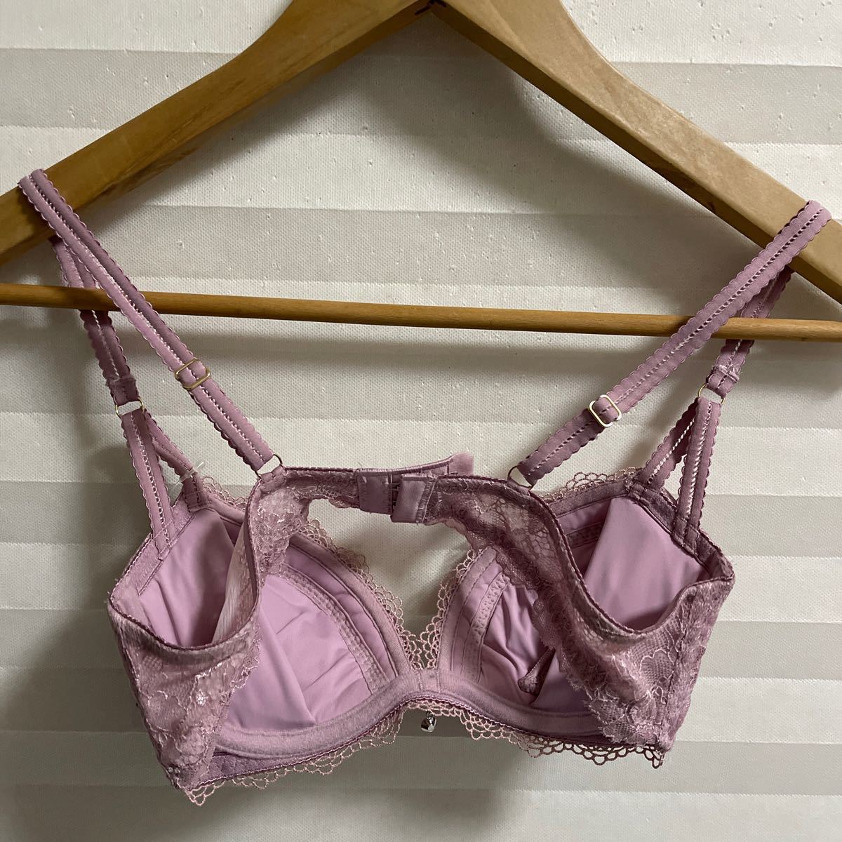 定価2640 新品 チュチュアンナ tutu anna 寄せる×谷間キープ ブラジャー サイズ C70 /【Buyee】 Buyee - Japanese Proxy Service ...