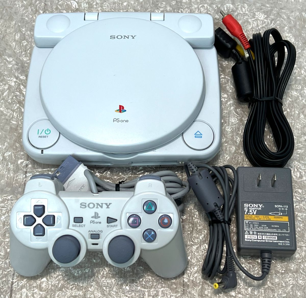 〈準美品・一部注意点あり・動作確認済み〉PS PS1 PSone COMBO SCPH-130 SCPH-100 LCD モニター 同梱版 ...
