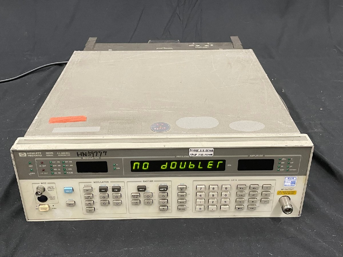 ★在庫処分セール★「ジャンク」HP 8657B 標準信号発生器 Signal Generator 100 kHz to 2.06 GHz ...