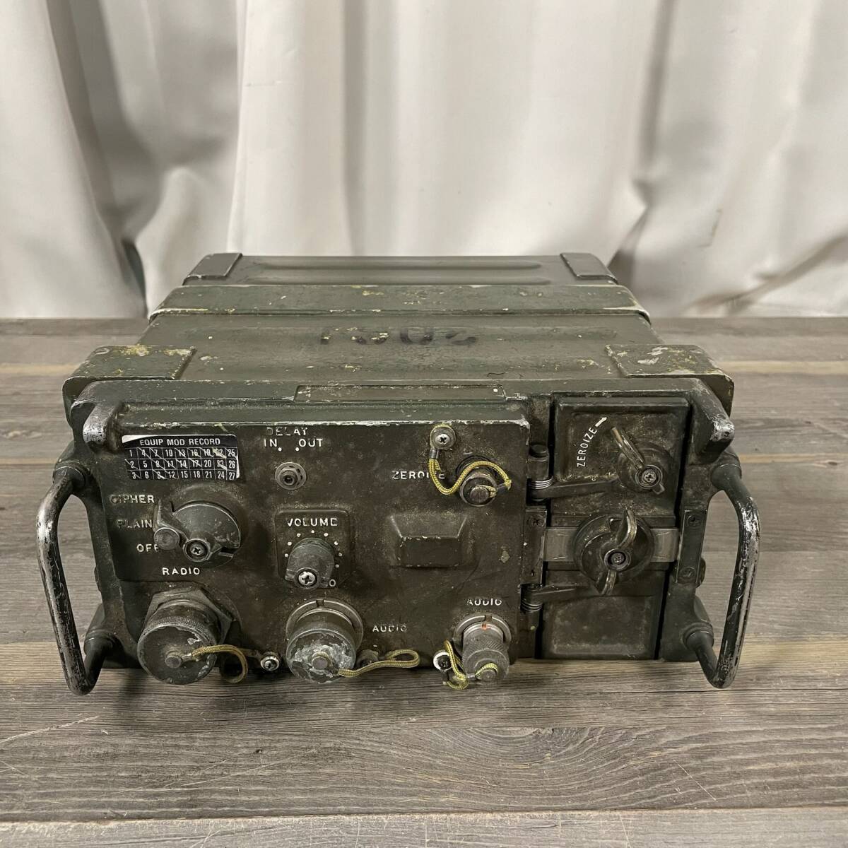 9375 米軍 軍用 無線機 KY-38 Z-ACC/TSEC ジャンク品 / ベト戦 レトロ ヴィンテージ 長期保管品/SUB ...