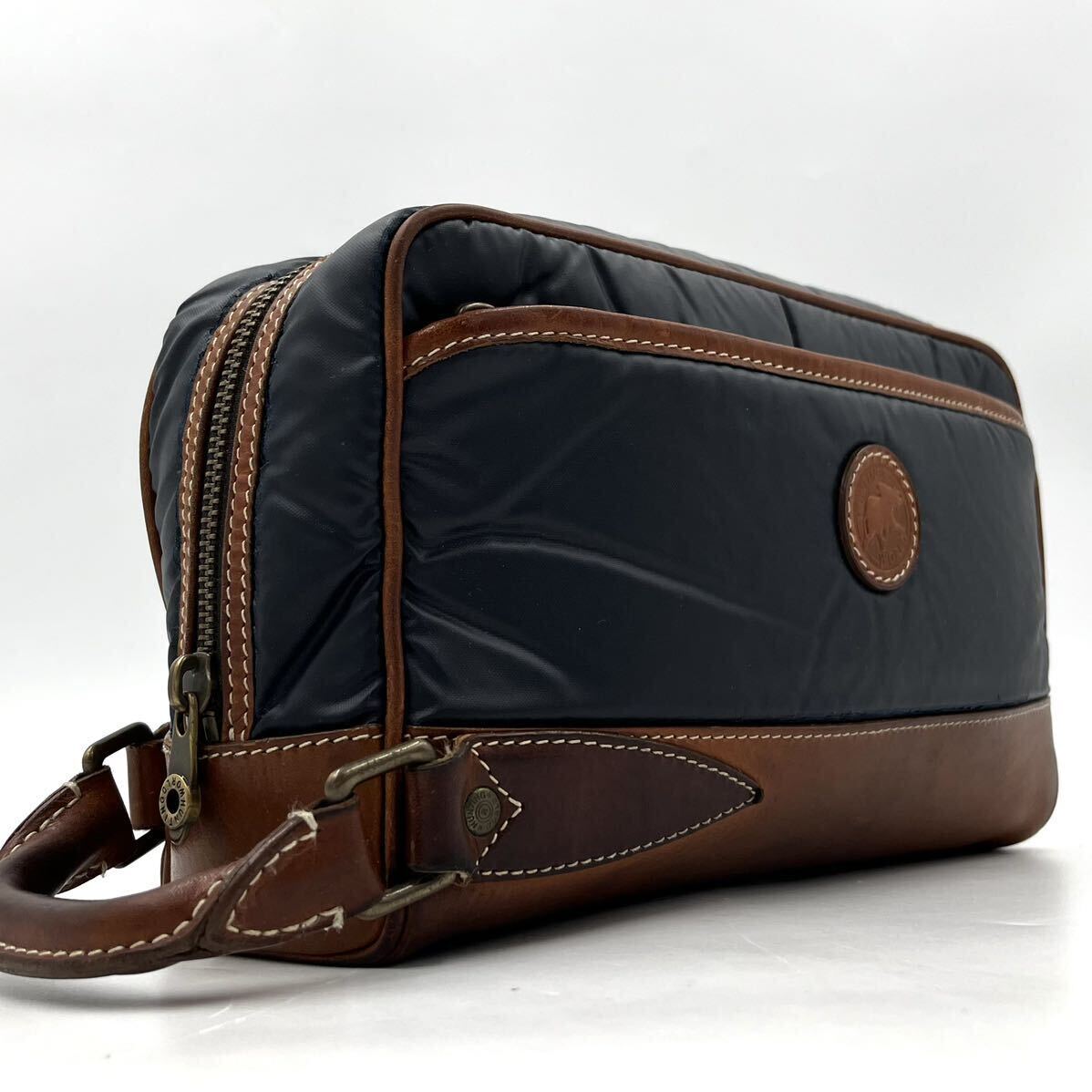 1円【美品・定価12万】入手困難 ハンティングワールド Hunting World セカンドバッグ クラッチ ハンド 手持ち鞄 メンズ バチ ...