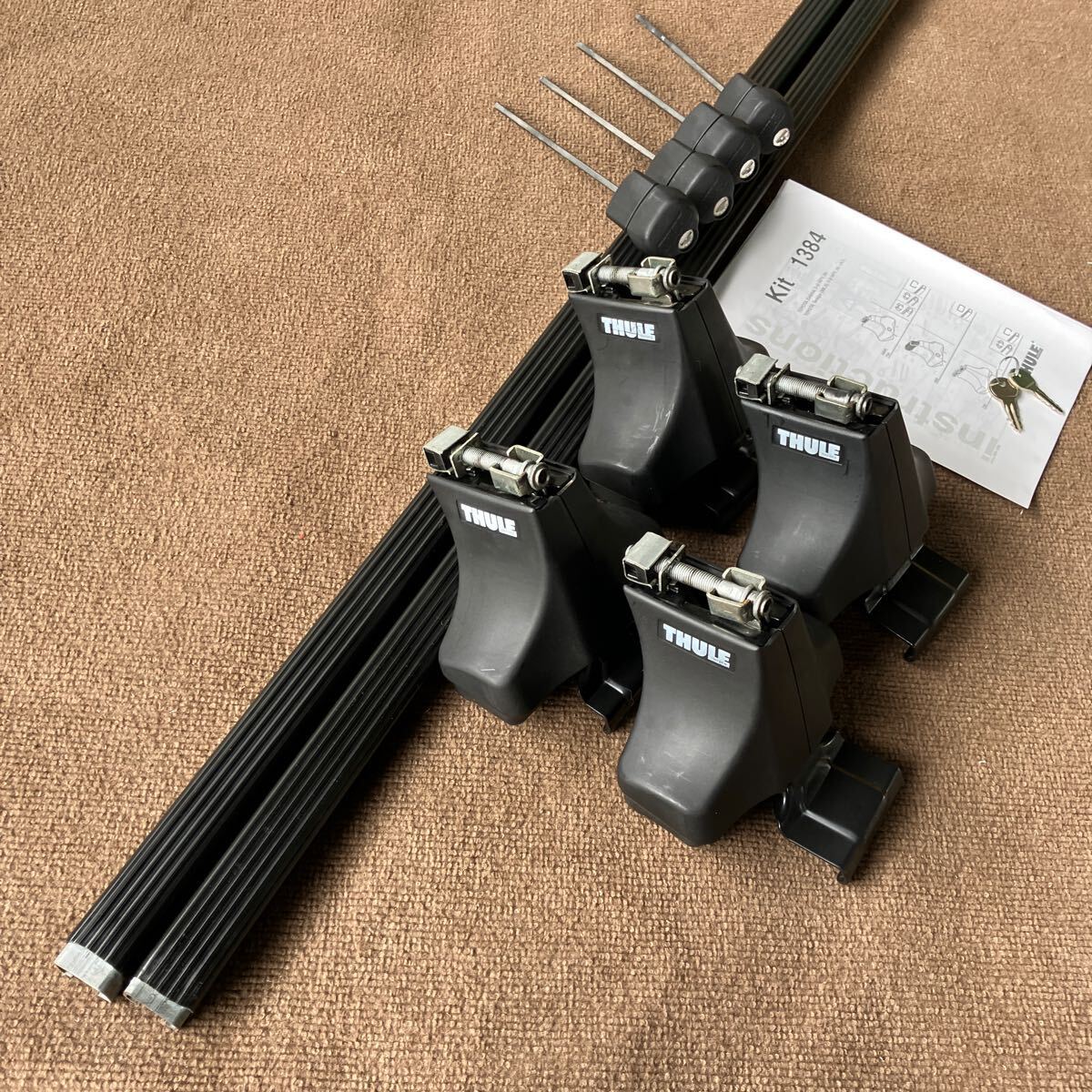 THULEトヨタ エスティマ 50系 キャリアベースセット (フット750+バー762+Kキット1384)ハイブリッド車も可 TOYOTA ...