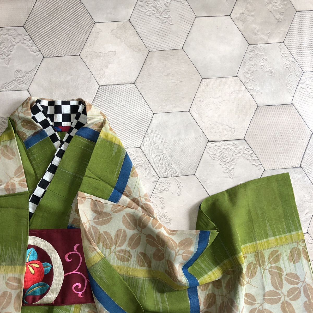 アンティーク 単衣 花 黄緑 夏物 着物 昭和レトロ 大正ロマン モダン 和洋折衷コーデ リメイク 絹 正絹100% き10-25t /【Buyee】 Buyee - Japanese ...