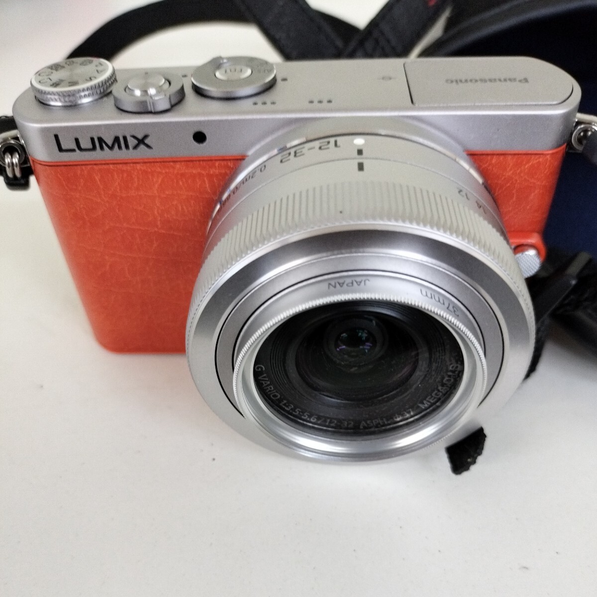 Panasonic パナLUMIX g vario DMC-GM1 コンパクト 一眼レフ コンデジ デジカメ レンズ12-32 オレンジ H-FS12032 通電 簡易動作確認済 ...