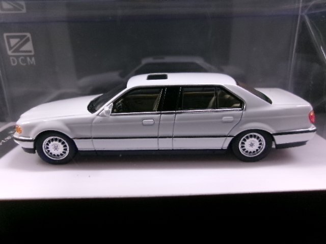 未開封 DCM 1/64 BMW E38 7シリーズ L7 ホワイト 前期型 1996-1998 (1534-264) /【Buyee ...