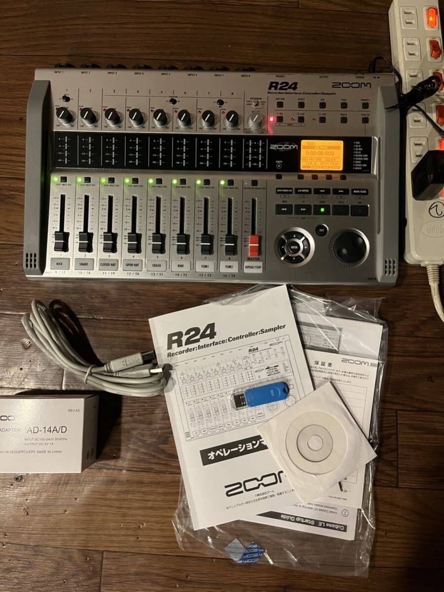 ZOOM マルチトラックレコーダー MTR R24 キャリーケース付 /【Buyee】 Buyee - Japanese Proxy Service | Buy from Japan!