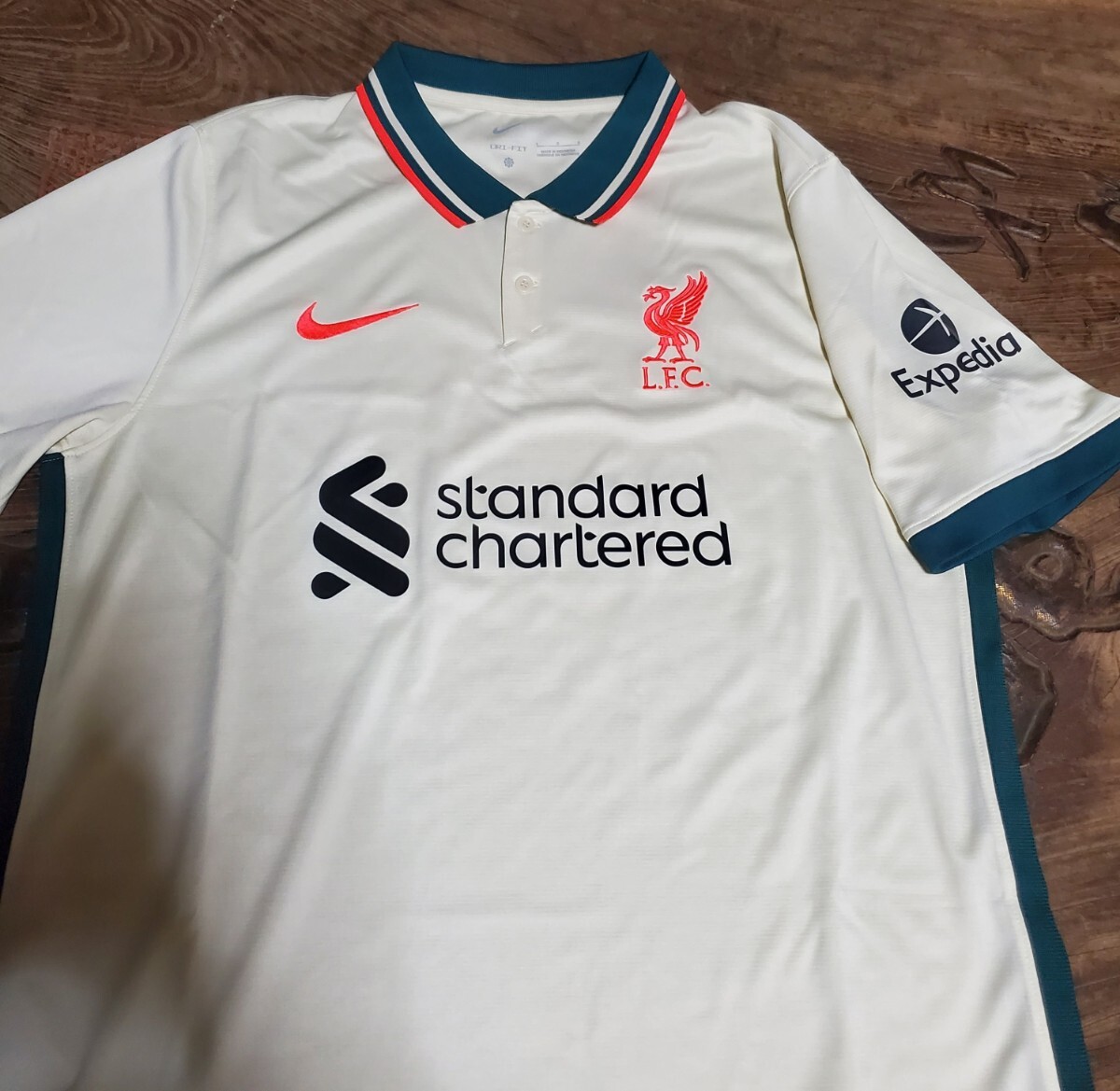 [送料無料] 2021-22 リバプールFC NIKE スタジアムジャージ DB2558-111 検/ 21 LIVERPOOL ...