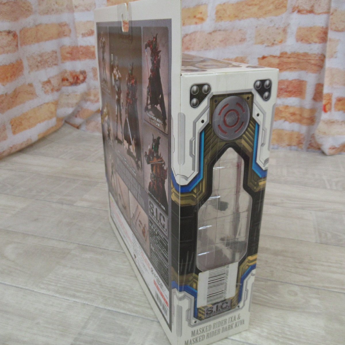 TS2098/【未開封】S.I.C. VOL.54 MASKED RIDER IXA & MASKED RIDER DARK KIVA 仮面 ...
