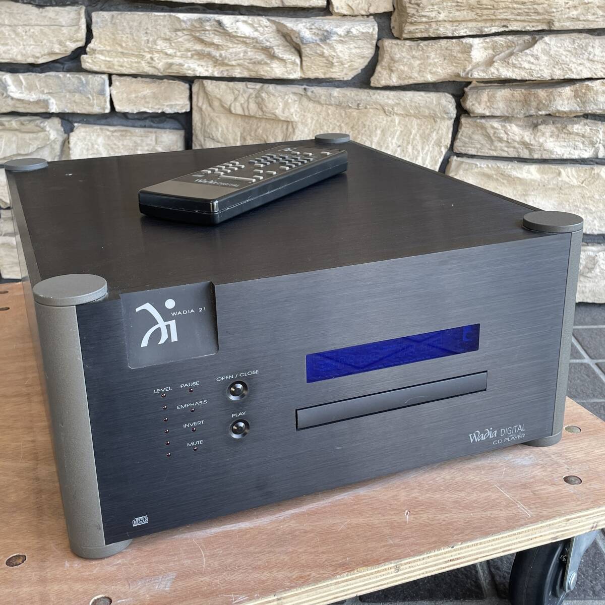 WADIA CDプレーヤー Wadia21 リモコン付き ワディア【現状販売品】24J 北TO2 /【Buyee】 Buyee - Japanese Proxy Service | Buy ...