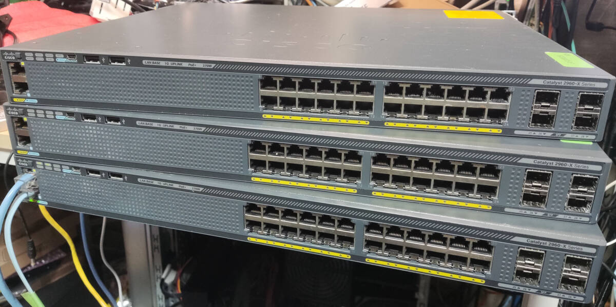 3台あり Cisco Catalyst WS-C2960X-24PS-L IOS15.2(7)E10 11at PoE+対応/ジャンク扱い ...