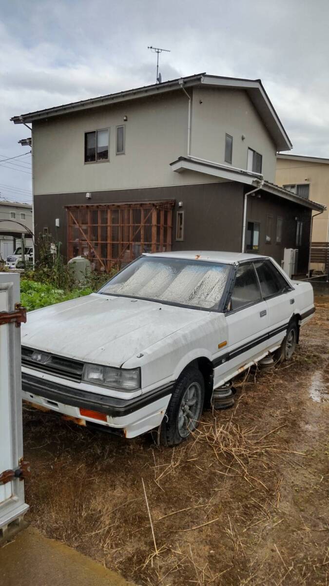 R31 スカイライン 前期オートマターボ 新潟市出品 現状部品取り書類無しジャンク4ドア /【Buyee】 Buyee - Japanese Proxy Service | Buy from ...