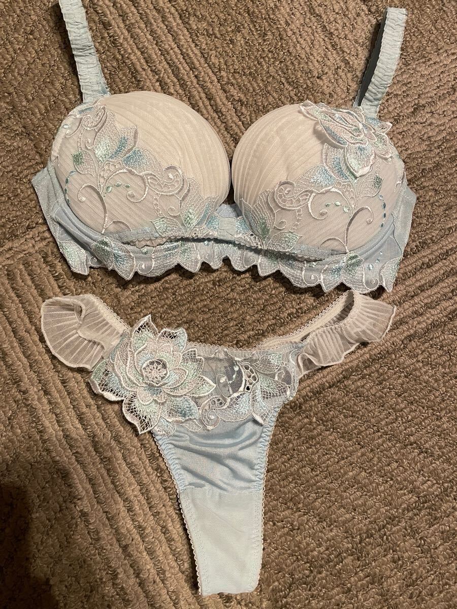 サルート 補正下着 店舗限定 F65 10G SX ワコール マタニティ用 ウェディング用 アルテミス 月と光明の女神 リボンブラ /【Buyee】 Buyee - Japanese ...