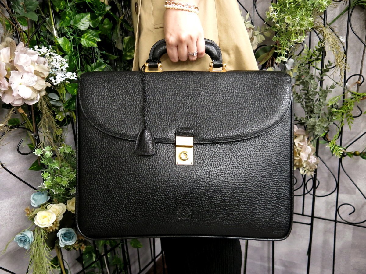 超美品 LOEWE ロエベ メンズ アナグラム ロゴ型押し カーフ レザー 本革 ブリーフケース 黒 G金具 A4 ビジネス 書類 Js51366 /【Buyee】 Buyee ...